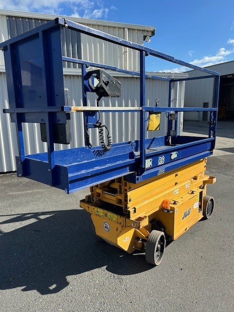 JLG R6 Electric Scissor lift (not certified) - Absolute Access